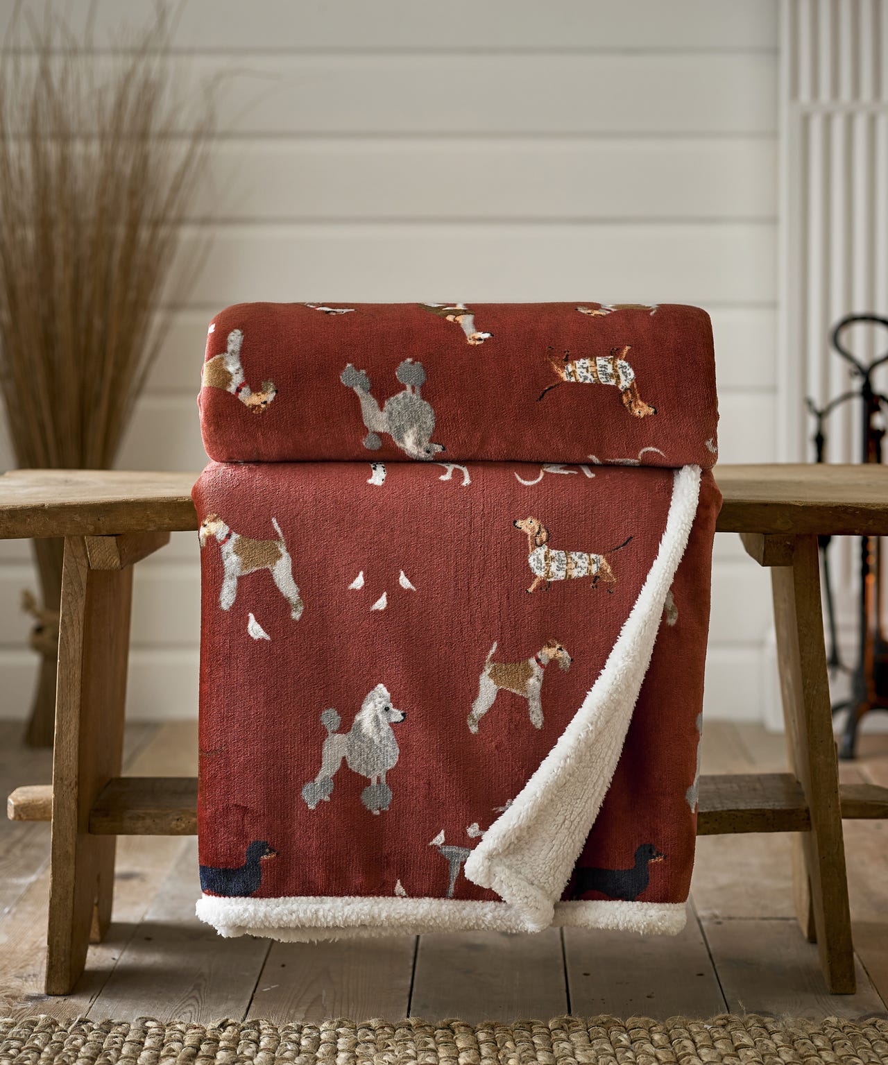 Dog Printed Throw - Damart.co.uk